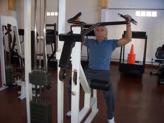 Inauguraron el gimnasio remodelado de la UNaM - MisionesOnline