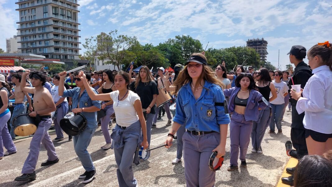 Estudiantina 2022 en Posadas | Mirá las mejores fotos de la primera ...