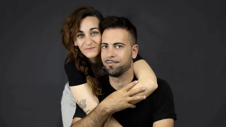 Son hermanos y se enamoraron: tienen dos hijos y buscan que les ...