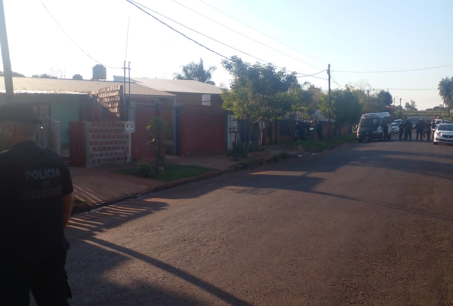 Tensión en una toma de rehén en el barrio San Isidro de Posadas ...