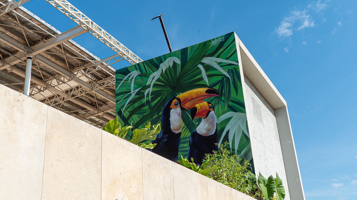 Inauguraron el Mural de Agua de las misiones en el Aeropuerto ...