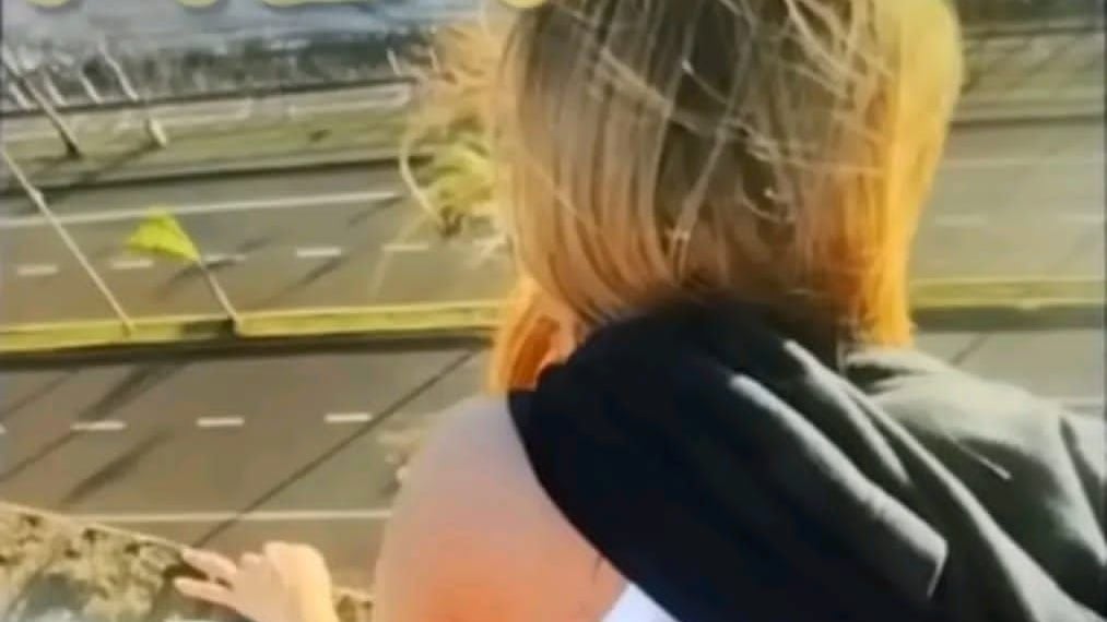 Los mejores memes tras el video polémico del mirador de la Costanera de ...